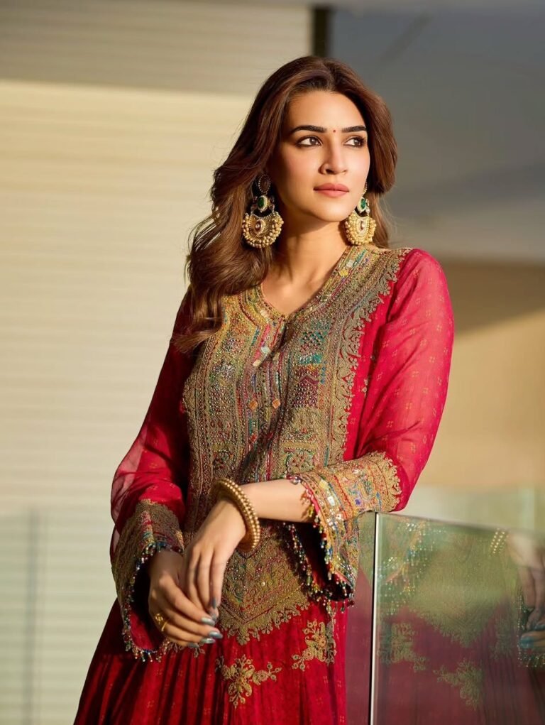 Kriti Sanon Biography: Life, Career, Family & Achievements - tutorayo.net